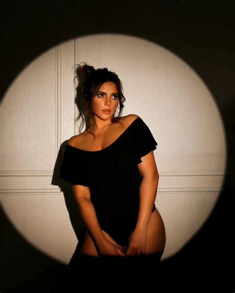 Shama Sikander Is Hot And Sexy These Photos From Instagram Are Proof News18