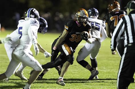 Daleys Two Way Play Fuels Lucas Rout Of Crestline