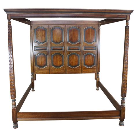 Drexel Heritage Brittany French Country Panelled Carved Oak King Size Canopy Bed At 1stdibs