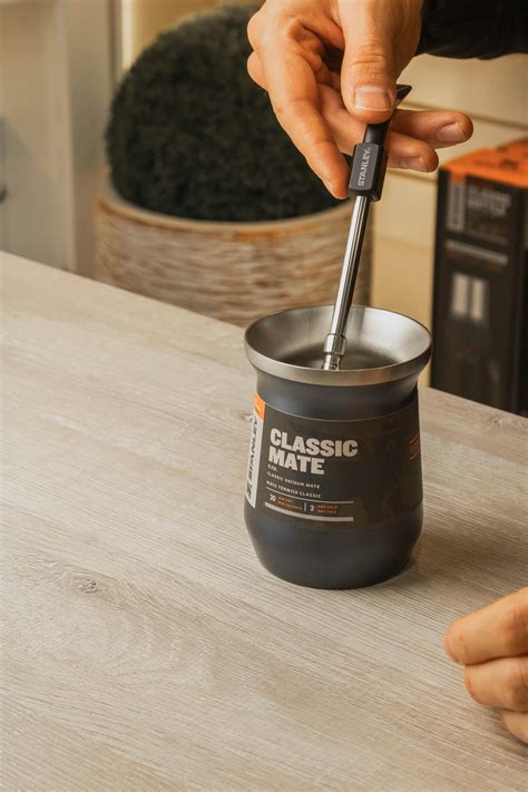 건강한 음료 고립된 깨끗한 디자인 녹색 생활 단순한 단순한 생활 단순함 대나무 디자인 러스틱 마시는 것 매끄러운 메이트 목조 미니멀리스트 박