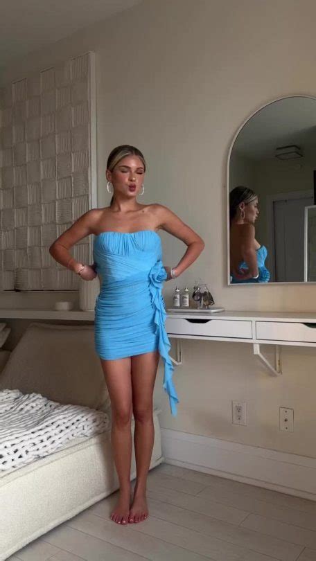 In Love With This Dress And Look 💙💙💙 Tumbex