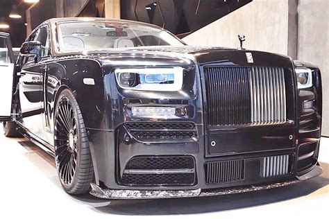 이게 대체 얼마야 튜닝까지 역대급인 희귀 롤스로이스 국내 포착