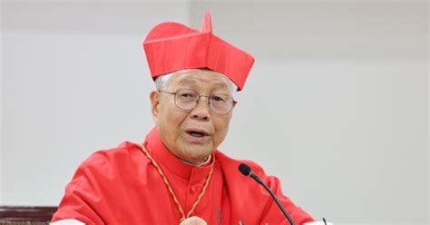 첫 한국인 교황 나올까 유흥식 추기경 다크호스 된 까닭은