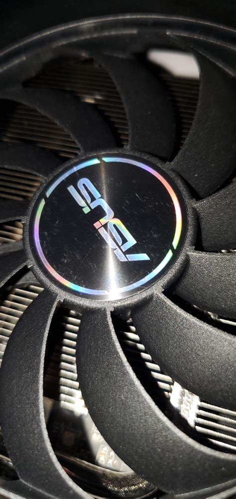 New Asus 6650xt Fan Medallions Came Scuffed Up Is This Normal First Gpu R Graphicscard