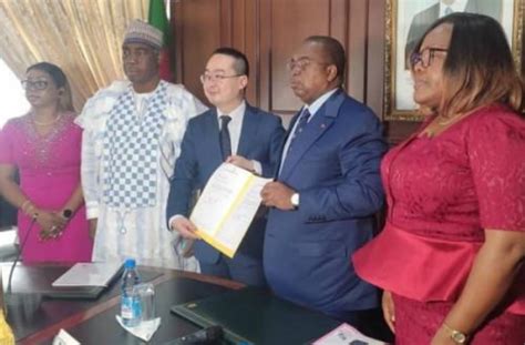 T L Coms Le Groupe Huawei Dote Le Gouvernement Camerounais De Unit S De Vid Oconf Rence