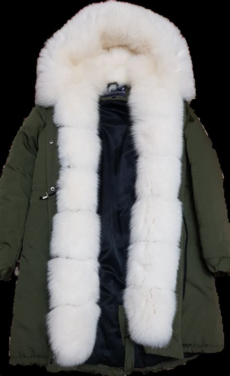 Натуральная парка з білим мехом — ціна 8500 грн у каталозі Парки Купити жіночі речі за доступною