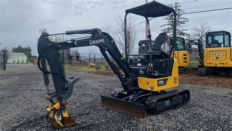 Compact Mini Excavator For Rent John Deere 17g Silver Lining Rentals