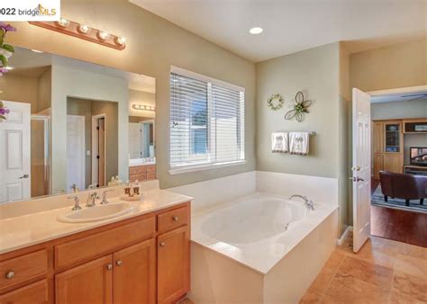 6238 Crystal Springs Cir Discovery Bay Ca 94505 Redfin