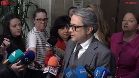 ГОРЕЩО В ПИК Tv ГЕРБ контра на ППДБ Разбираме че всички освен кмета на София са виновни за