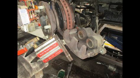 스카이모터스 봉고3 12톤 프런트 브레이크 패드 교환 에어식 멀티 브레이크 패드 공구 Multi Break Pad Tool 자동차공구 특수공구 Youtube