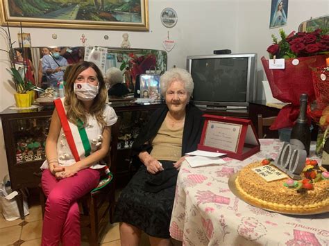 Scicli La Signora Concetta Calabrese Compie 100 Anni Ragusa Oggi