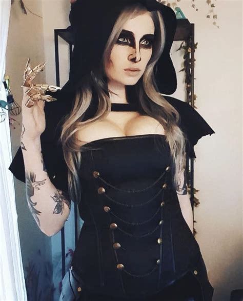 Dark And Brooding Scrolller