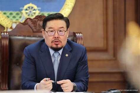 УИХ ын дарга Г Занданшатар Төрийн албыг цомхон чадварлаг болгож бүтээмж үр дүнг сайжруулах