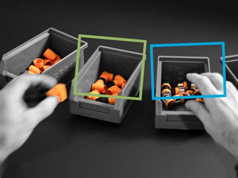 moneo the iiot platform for industry and production io link the worker