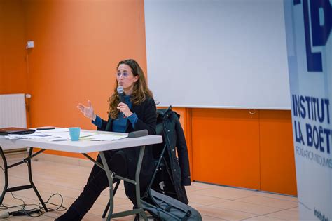 Clémence Guetté Clemence Guette On Threads