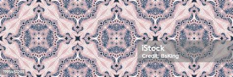 반다나 프린트 꽃 무늬가 있는 여성 숄 지중해 벽지 포르투갈어 타일 Azulejo 터키 어 장식품입니다 스페인 도자기 세라믹 요리 0명에 대한 스톡 벡터 아트 및 기타