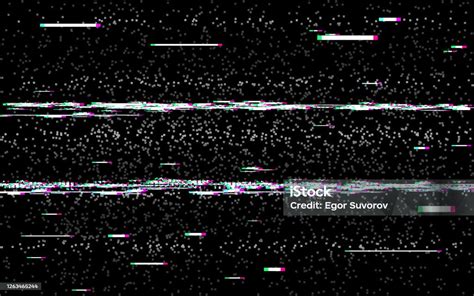 검은 색 배경에 글리치 되감기 스테레오 왜곡이 있는 Vhs 배경 오래된 카메라 효과 복고풍 테이프 템플릿 임의의 모양과 선