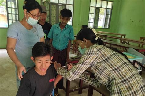 ဝမ်းတွင်းမြို့နယ်တွင် ဒေသခံပြည်သူ ၅၁၅ ဦးအား ကိုဗစ် ၁၉ရောဂါကာကွယ်ဆေးများ