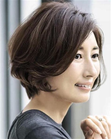 40岁适合烫什么发型 40岁适合烫什么发型图片女长发新发型3配图网