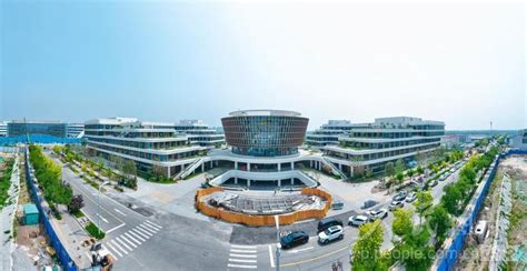 雄安新区中国电信智慧城市产业园拔地而起 人民图片网