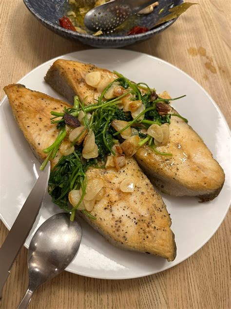 姚惠珍 姚惠珍 Added A New Photo