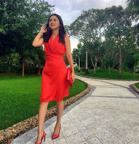 အချစ်ရေးတွေ တစ်ခါမှ မဖော်ပြဘူးတဲ့ သင်ဇာနွယ်ဝင်းက ဘာဖြစ်လို့ ရဲရင့်အောင်ပုံတွေတင်ခဲ့တာလဲ