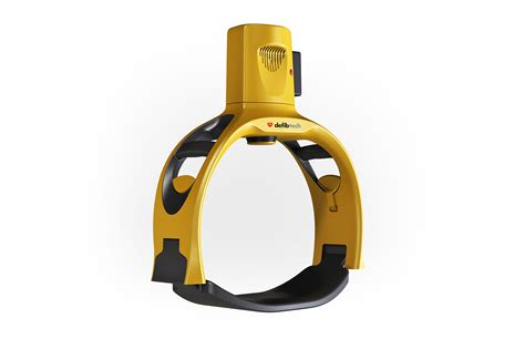 Lifeline Arm Automated Chest Compression Device On Behance