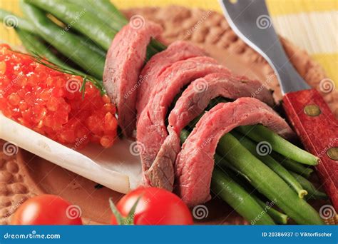 Roast Beef And String Beans Stock Image Image Of Grilled Roasted 20386937
