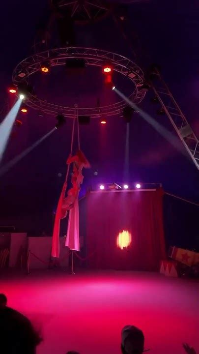 Воздушная гимнастика на полотнах 😍 Youtube