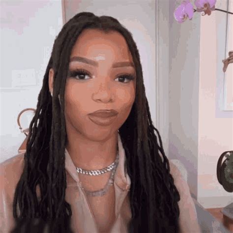 Chloe Chloe Bailey  Chloe Chloe Bailey Chloexhalle Discover