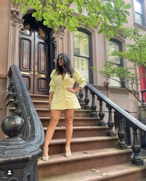 Sex And The City Bus Tour The Plaza Hotel New York Public Library