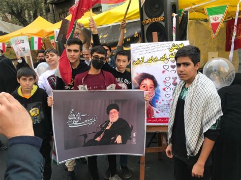 دل نوشته هایی برای آرتین که در راهپیمایی 13 آبان نوشته شد عکس تسنیم