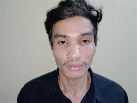 ឃាត់ខ្លួនជនសង្ស័យ០២នាក់ពីបទរក្សាទុកថ្នាំញៀន សារព័ត៌មាន នគរវត្ត