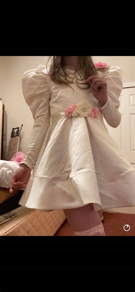 Slutty Short Dress For Super Easy Access Or Is It Hehe Scrolller