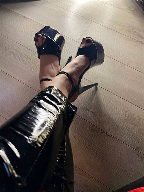 Love These Heels Rheels