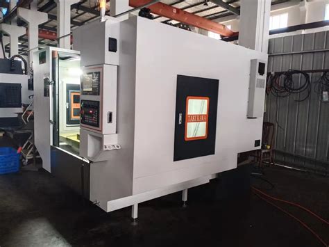 Cnc Lathe Machine With Fanuc Mitsubishi Siemens Controller Cnc Machine Tools Cnc Lathe Machine