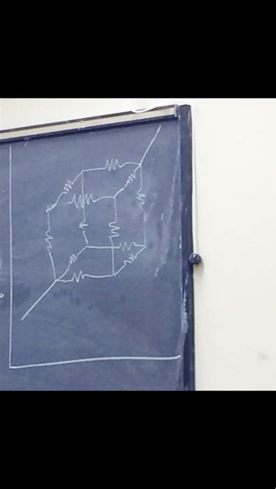 Solved Find The Total Resistance In The Cube With Having A Chegg Com