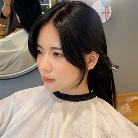 요닝 큐쌤 Yoning Q On Instagram 손질쉬운 얼굴형에 어울리는 사이드뱅 🫶 옆머리페이스라인컷 여자헤어스타일 Calzas Vestuarios