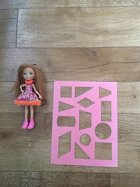 Канцелярський трафарет з геометричними фігурами — ціна 55 грн у каталозі Офісне приладдя Купити