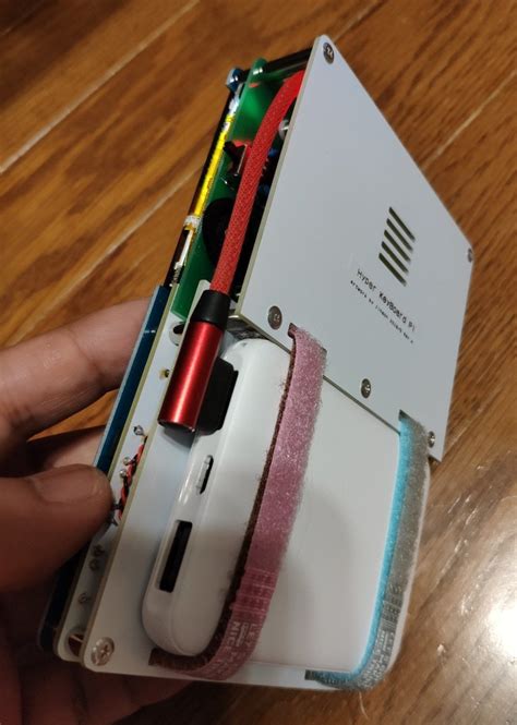 Hyper Keyboard Pi Kit Turns A Raspberry Pi Into A Handheld Pc And Game