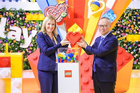 乐高集团中国区总经理黄国强：联合各方合作伙伴 在中国打造乐高品牌生态系统 经济观察网 － 专业财经新闻网站