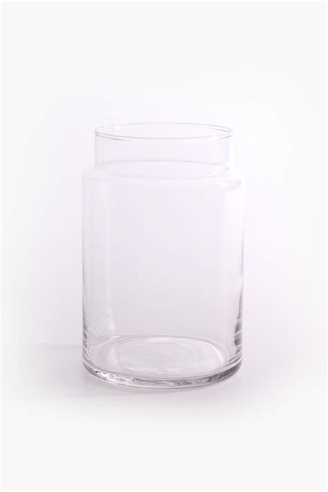 Lipped Glass Vase 18cm