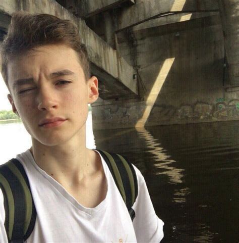 Красивые мальчики фото и картинки 69 штук