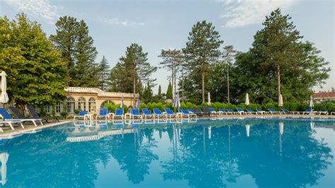 Georgias Once Thriving Soviet Spa Resort And Sanatorium Has