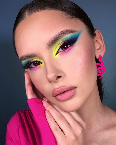 30 Makeup Looks For Brown Eyes To Unveil Best Beauty Tips