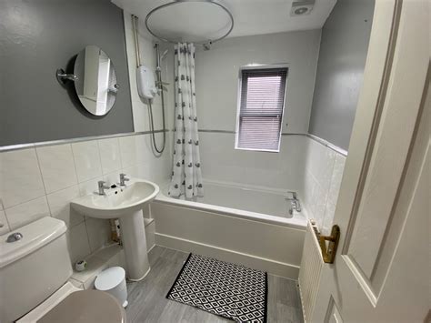 Lower Earley Reading 2 Bed End Terrace Chilcombe Way Rg6 To Rent