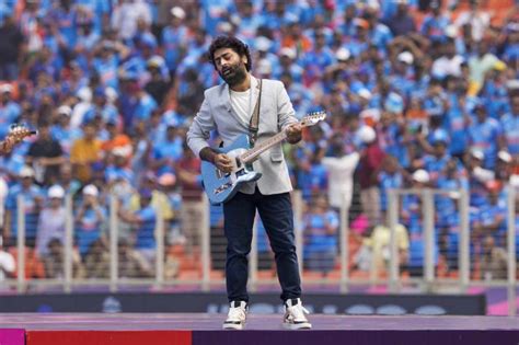 Icc World Cup 2023 Arijit Singh Sunidhi Chauhan Perform Before Ind Vs Pak Match