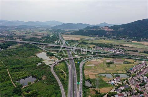 安徽芜湖：路畅景美 人民图片网