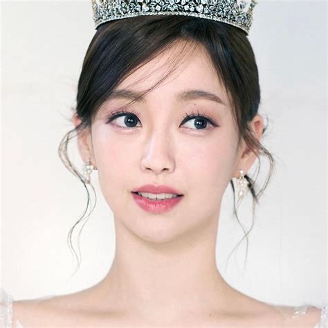 기상캐스터 강아랑 결혼 신랑은 서울대출신 수의사