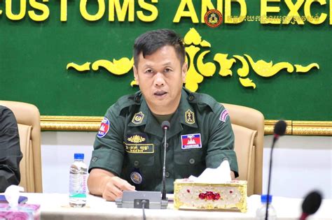 ប៉ុស្តិ៍នគរបាលច្រកទ្វារព្រំដែនអន្តរជាតិបាវិត ៖ នៅថ្ងៃចន្ទ ១៣កើត ខែ ចេត្រ ឆ្នាំខាល ចត្វាស័ក ព